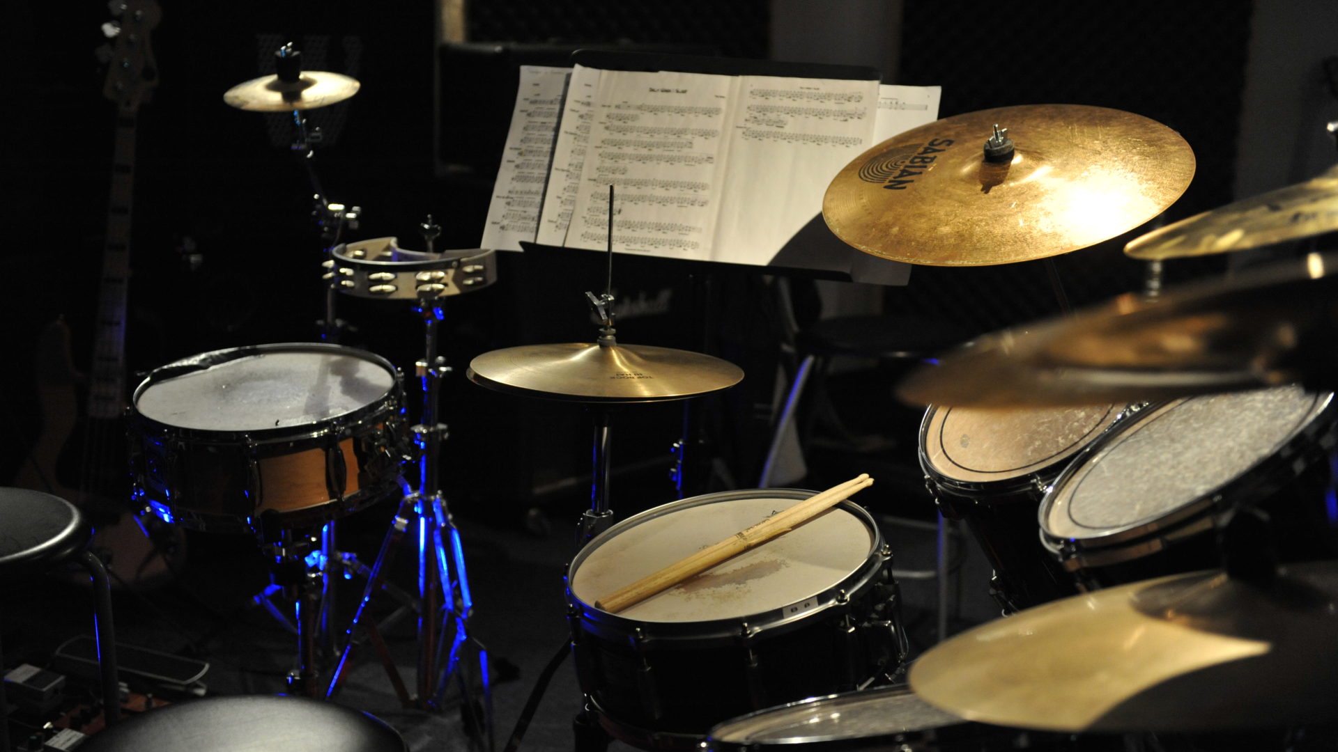 Cours de batterie - Cours de musique à domicile avec Zikadom